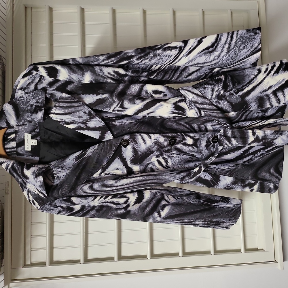 Beautiful Susan Graver Car Coat - Gem